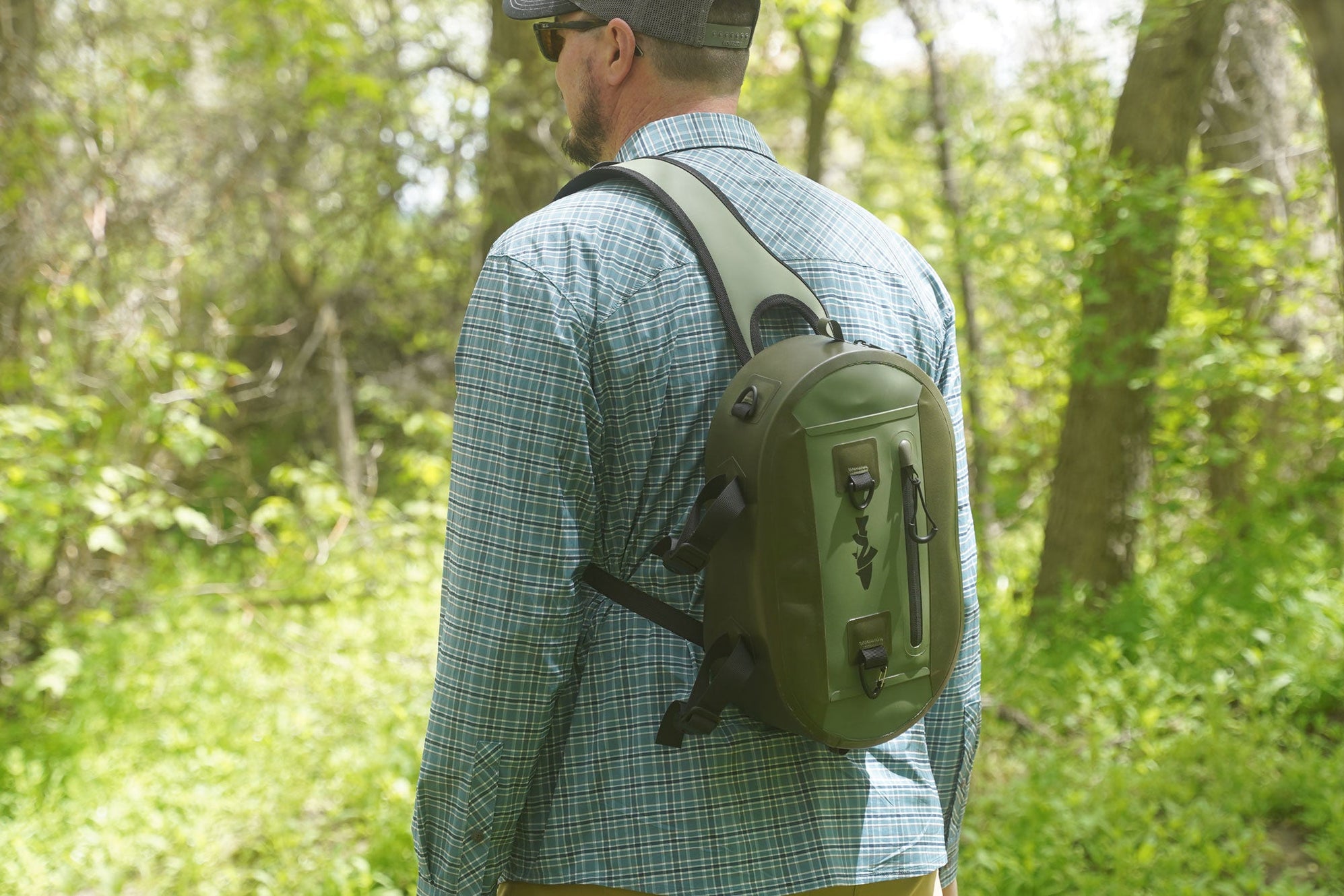 NIRVANA Waterproof Sling Pack 7.5L — DRAGONtail Tenkara
